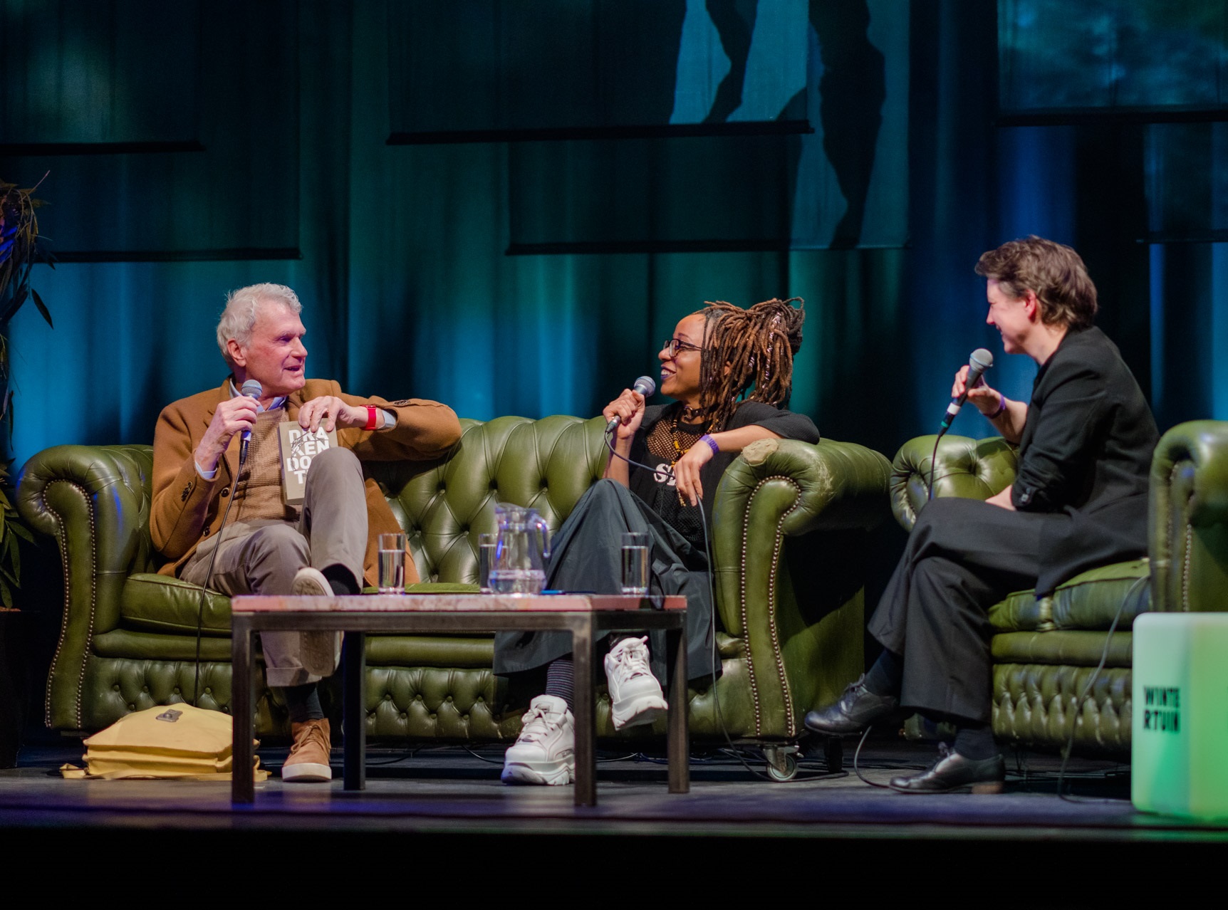Het Grote Gesprek #8: Adriaan Van Dis, Clarice Gargard & Roos Van ...